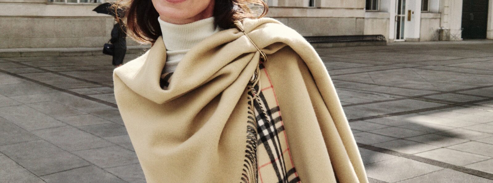 The Scarf Bar by Burberry - Galeries Lafayette Paris Haussmann