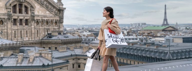 The Glasswalk, an incredible experience | Galeries Lafayette Paris ...