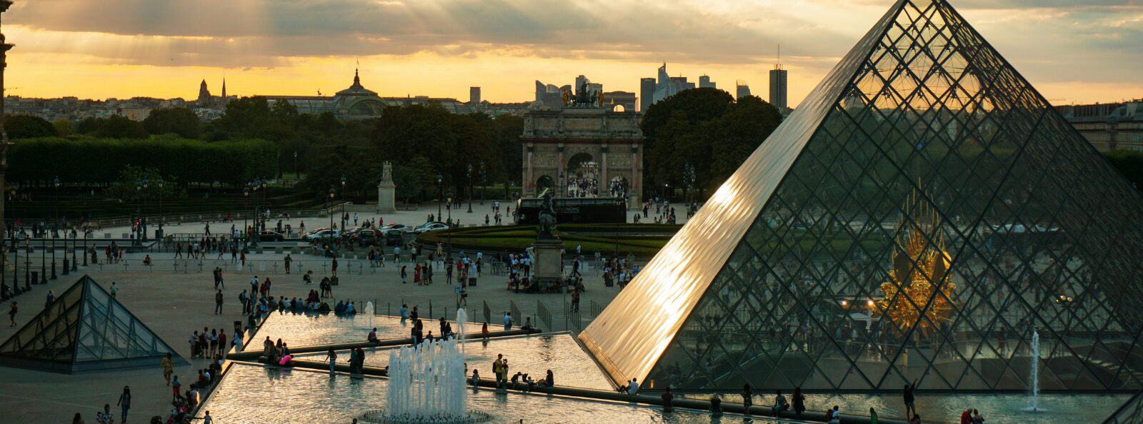 Galeries Lafayette: the best shopping mall in Paris! - Galeries ...