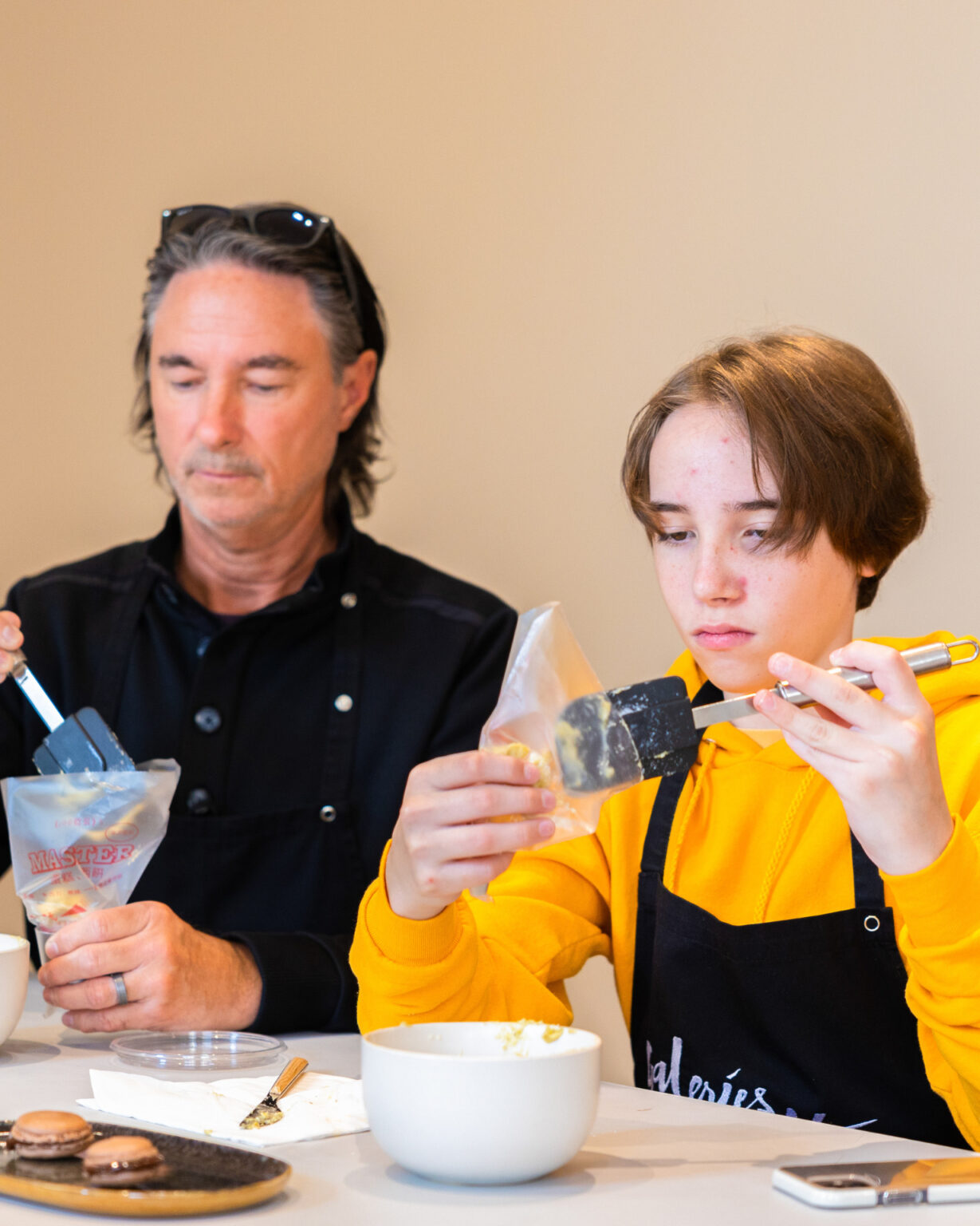 French macaron bakery class - Family Experience - Galeries Lafayette ...