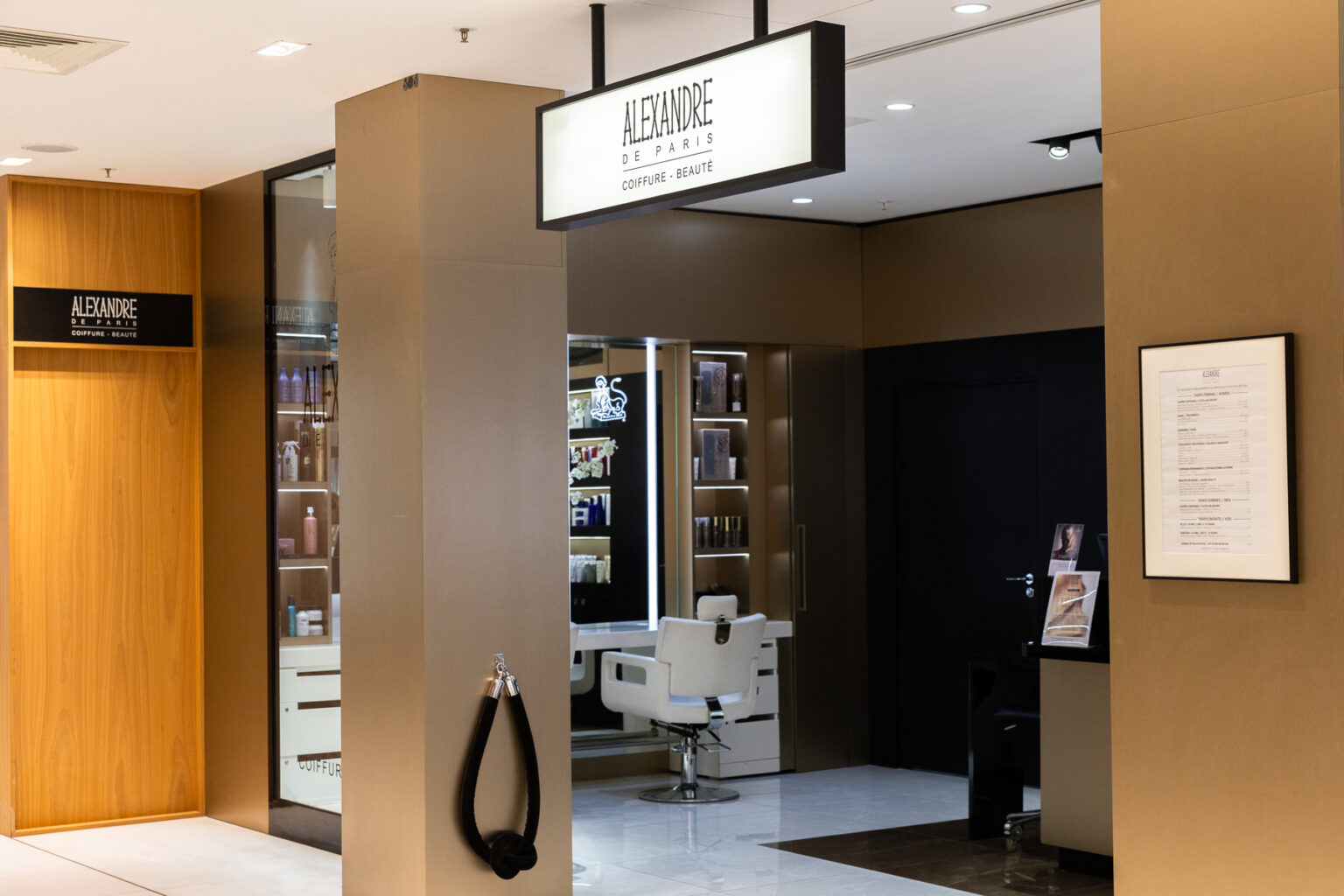Alexandre de Paris hair salon - Galeries Lafayette Paris Haussmann