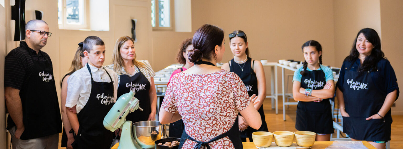 French macaron bakery class - Galeries Lafayette Paris Haussmann