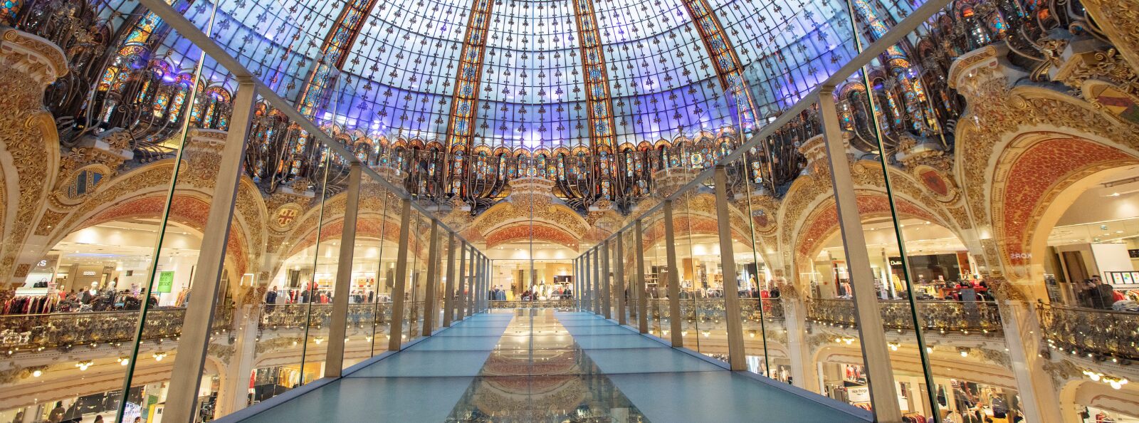 The Glasswalk, an incredible experience | Galeries Lafayette Paris ...