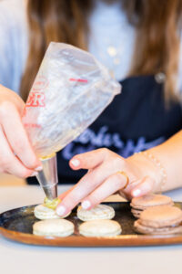 French macaron bakery class - Galeries Lafayette Paris Haussmann