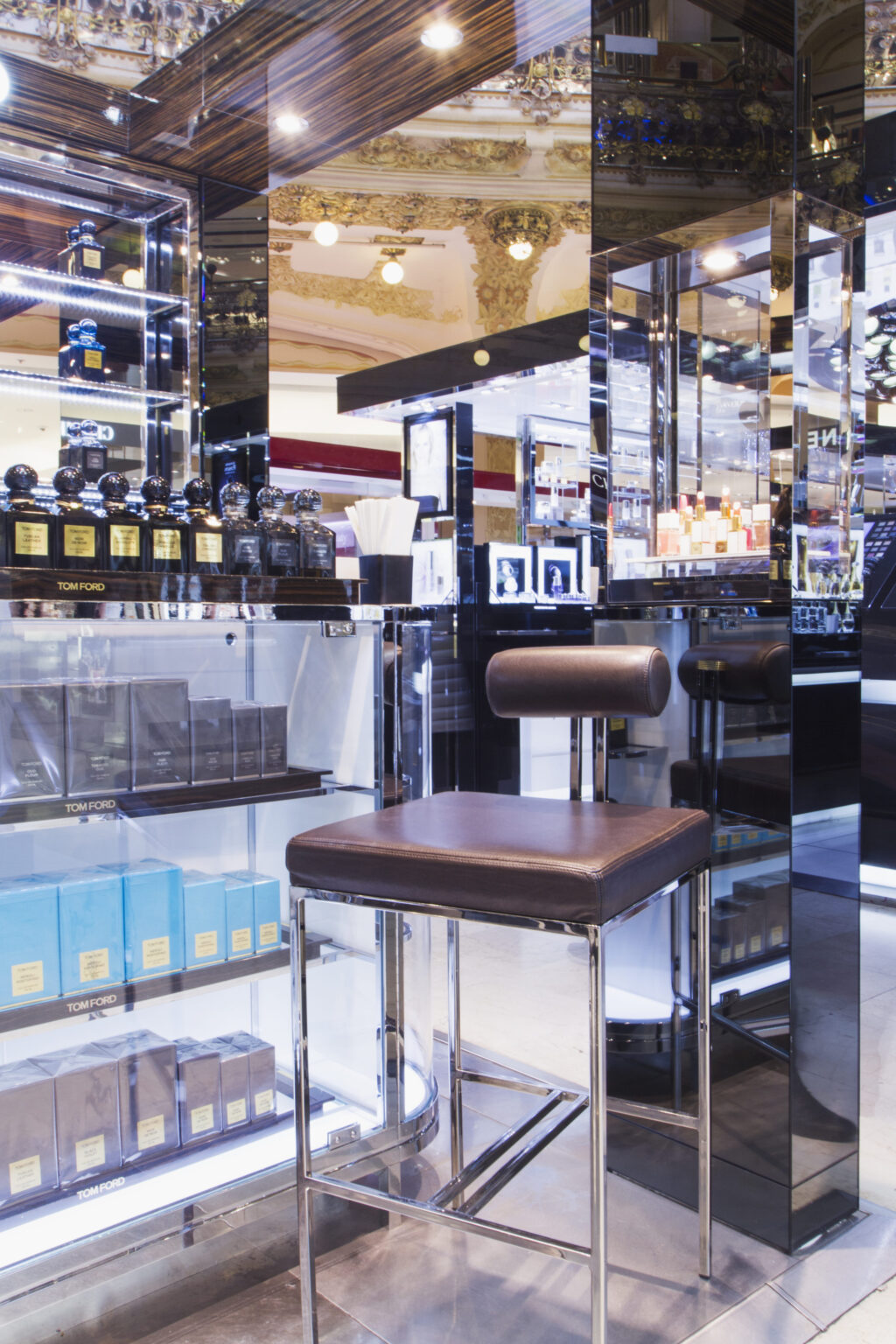 The best perfume brands to buy in Paris - Galeries Lafayette Paris ...